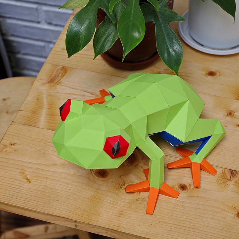 Frog 3D Paper Model | Papercraft Frog Lamp - PAPERCRAFT WORLD